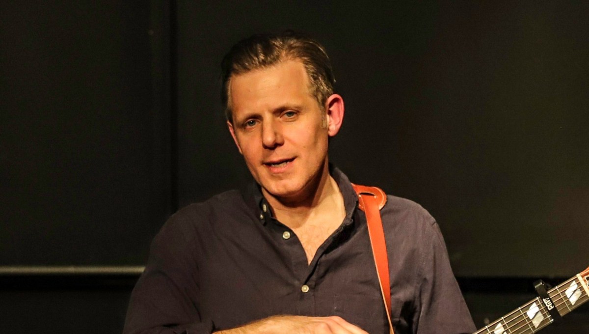 David Urwitz bjöd på en magisk konsert på Folket Hus i Uddevalla ...