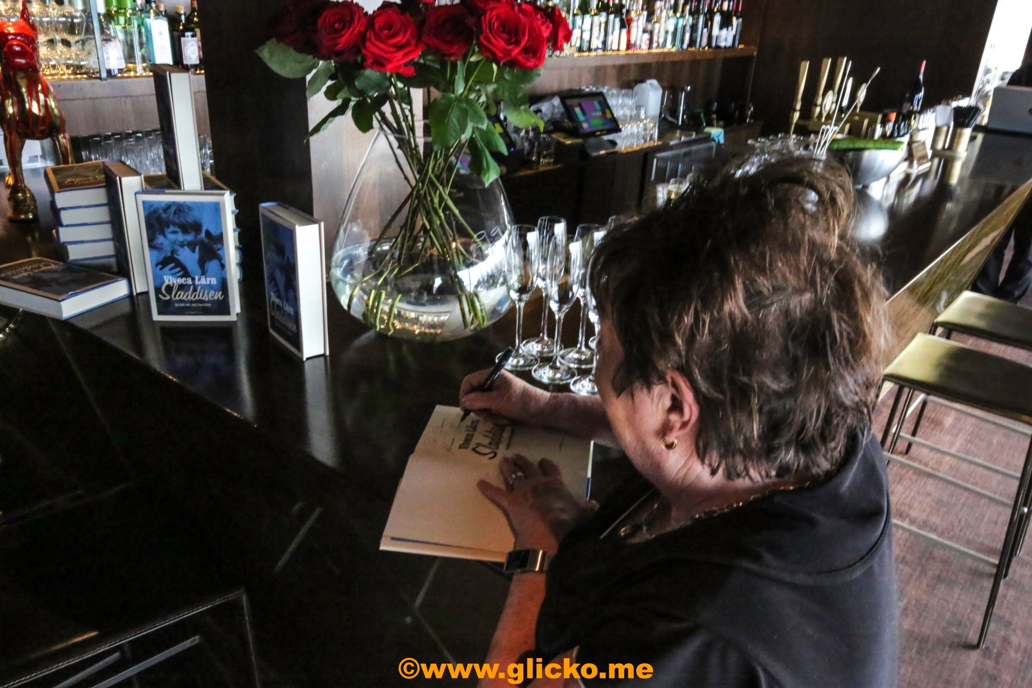 Stort Grattis till Viveca Lärn som idag fyller 80 år – Glicko Nyhetsblogg